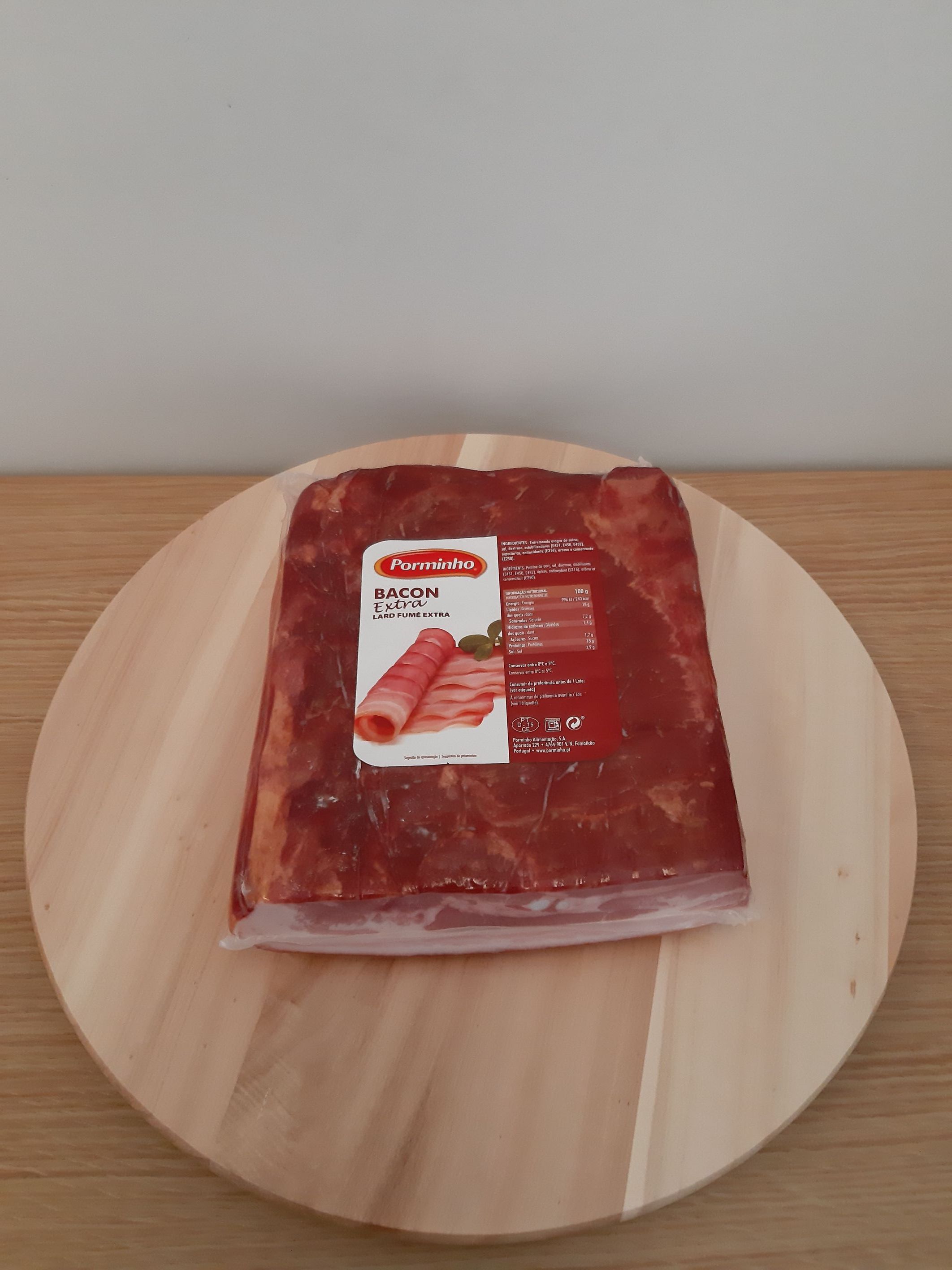 Untitled [www.isaqueeoliveira.com]